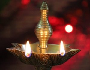 Puja – The Religious Ceremony Of Worshipping God | Puja in Hinduism